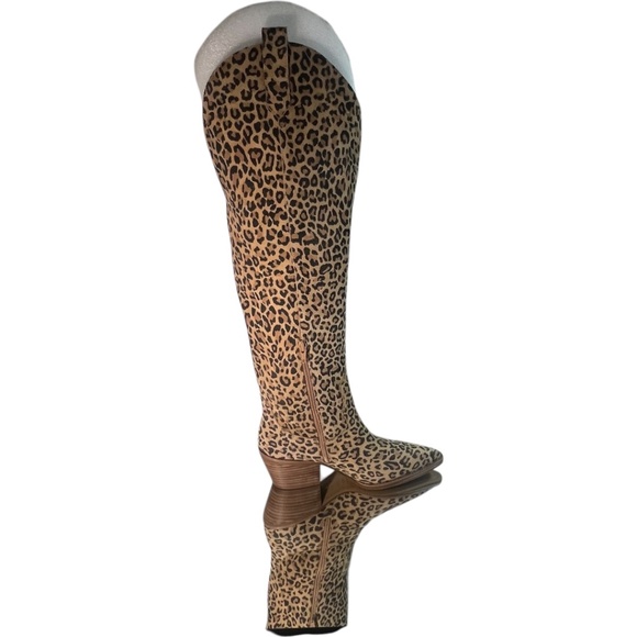 Gianni Bini | Shoes | Gianni Bini Colbbiye Leopard Boots Sz 85 Leather ...